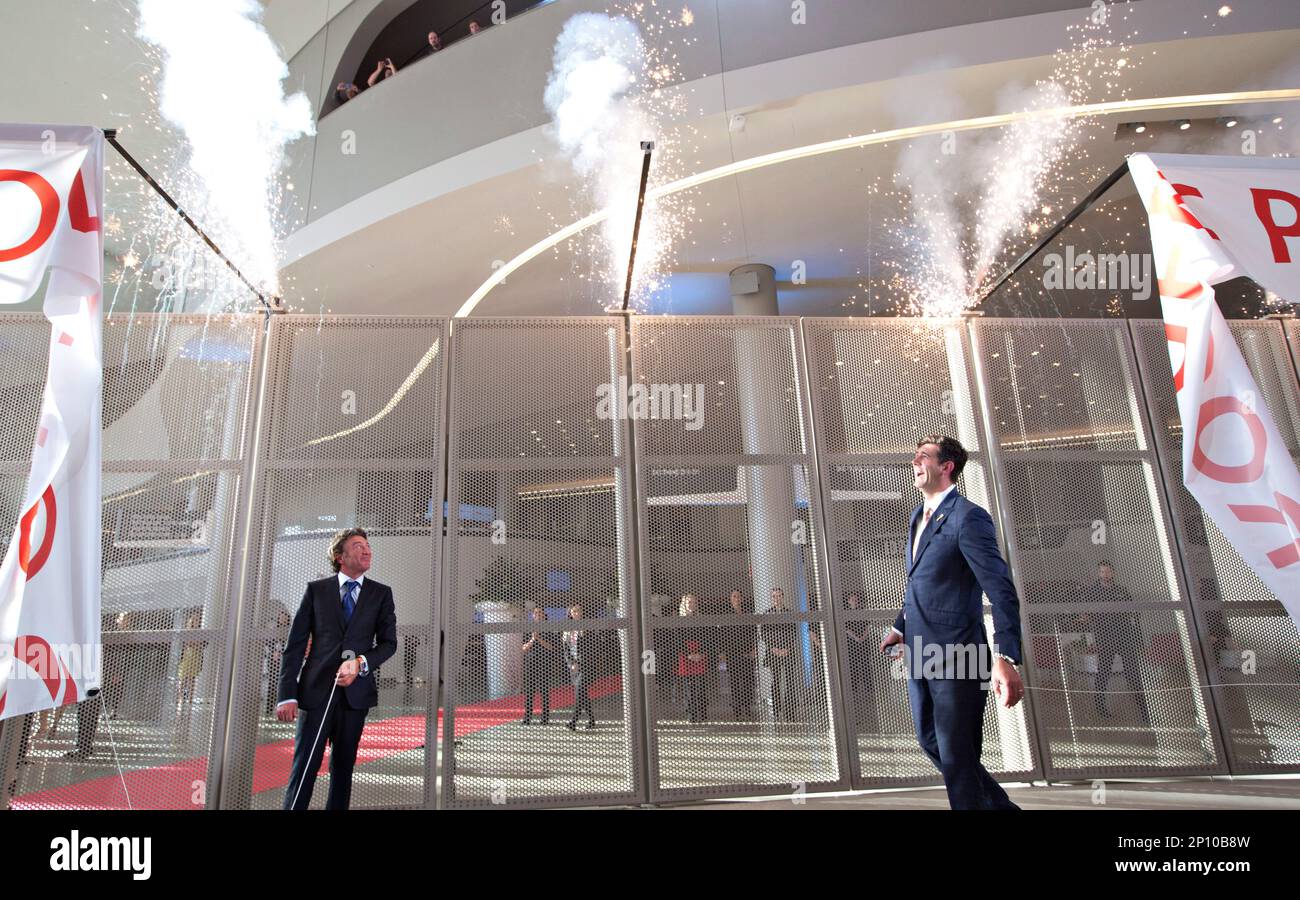 Edmonton Oilers owner Daryl Katz, left, and Edmonton Mayor Don Iveson ...