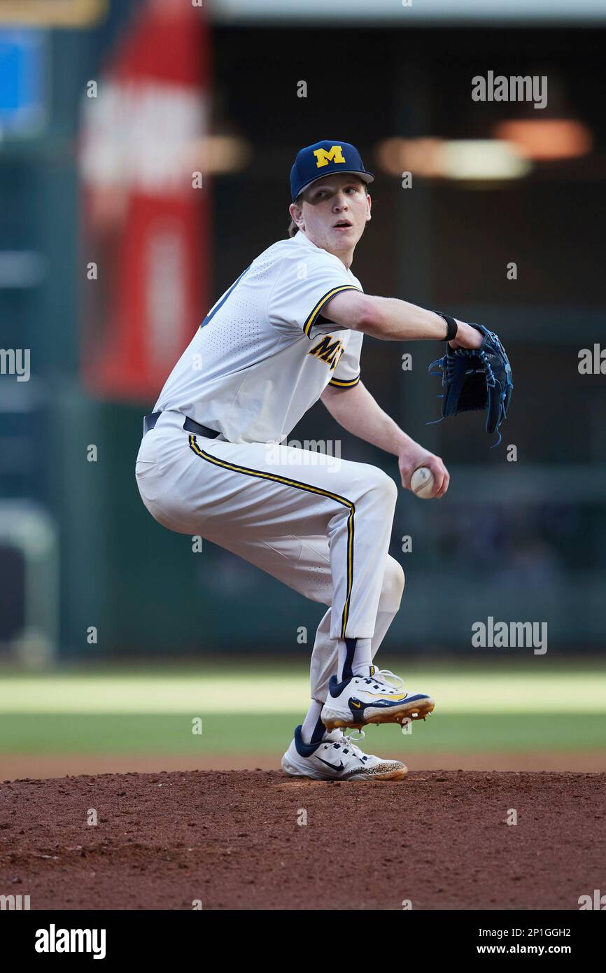 Michigan Wolverines starting pitcher Connor O'Halloran (20) in action ...