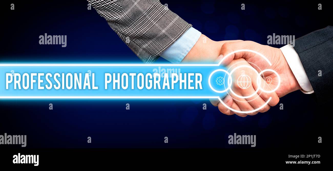 Schreiben und Anzeigen von Text professioneller Fotograf. Konzept ... Schreiben und Anzeigen von Text professioneller Fotograf. Konzept ...
