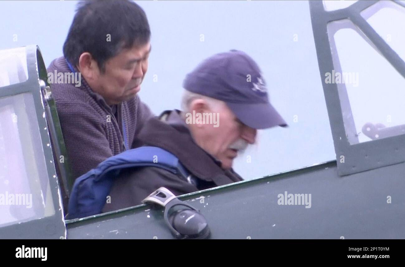 CORRECTS THAT FLIGHT WAS NOT FIRST OVER JAPAN SINCE WORLD WAR II - In ...