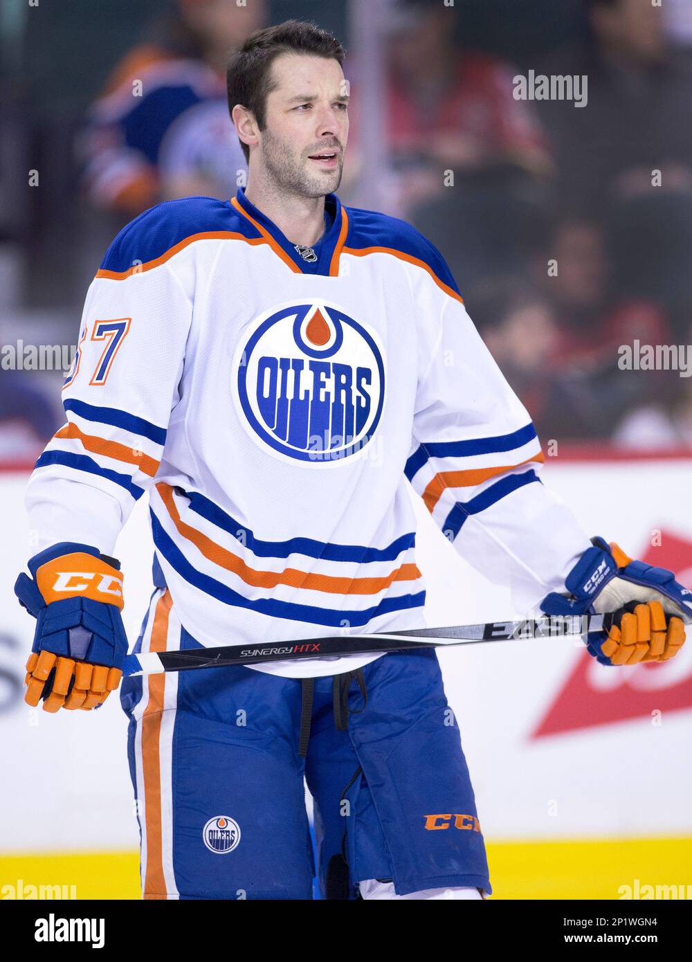 NHL player profile photo on Edmonton Oilers' Benoit Pouliot at a game ...