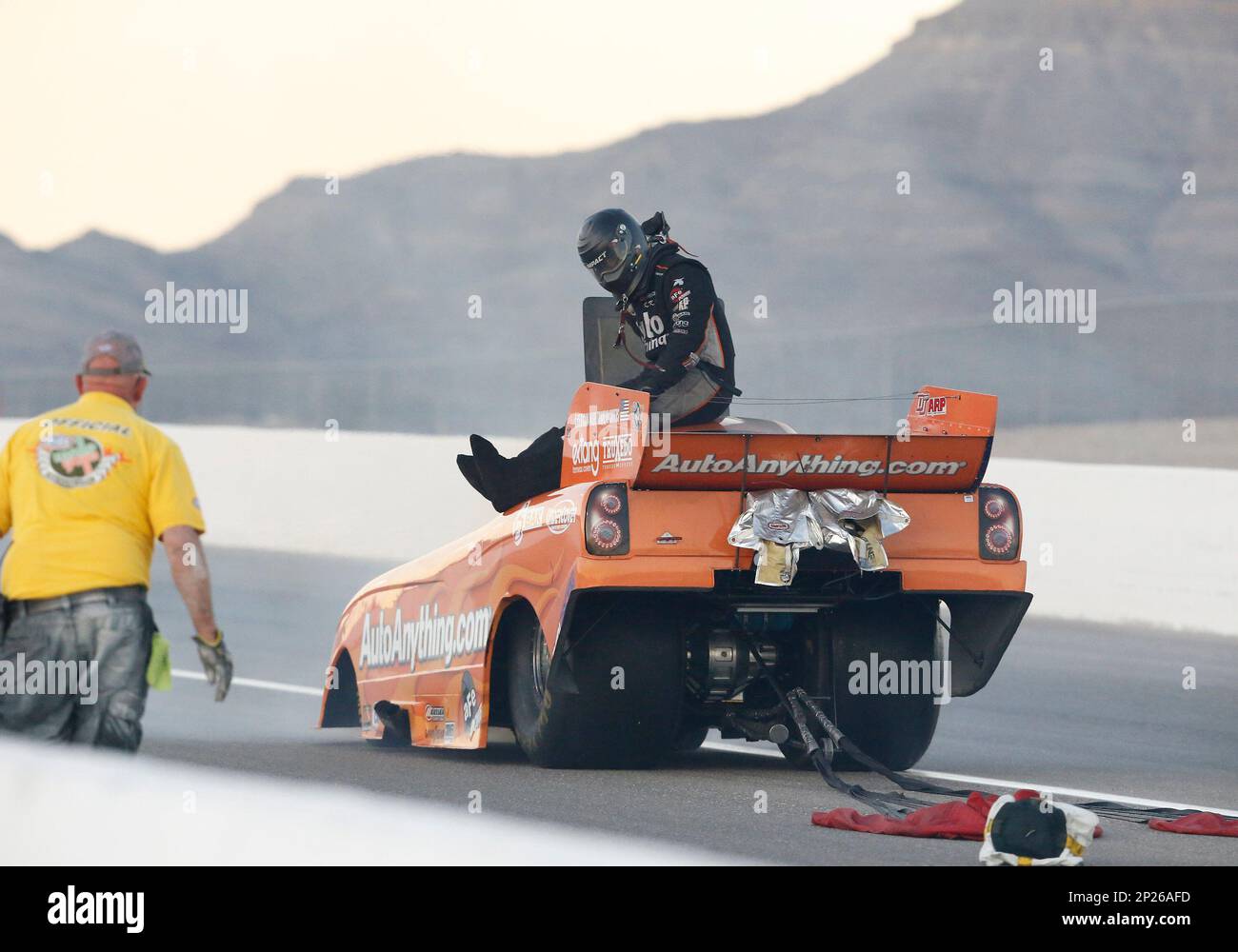 2015 October 31: Brandon Welch (714 FC) blows an engine during the ...