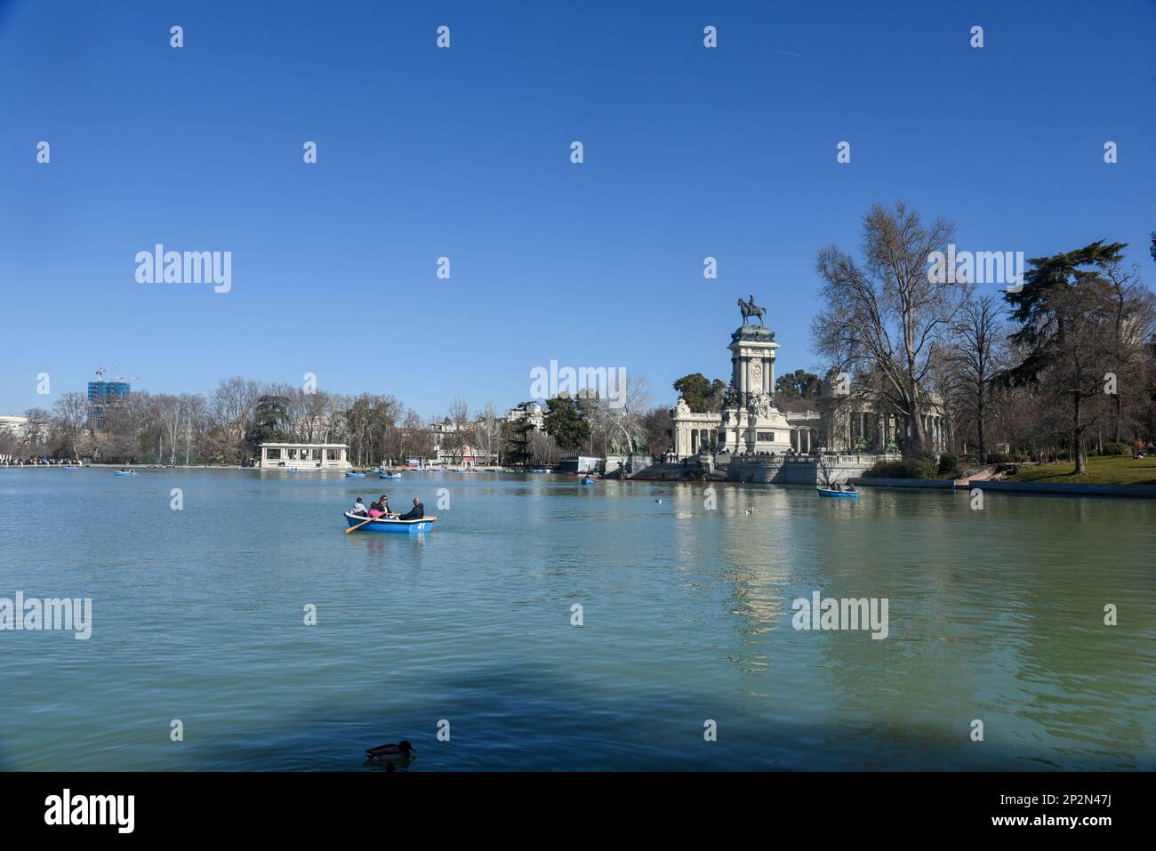 Der parque del retiro oder der parque del buen retiro -Fotos und ...