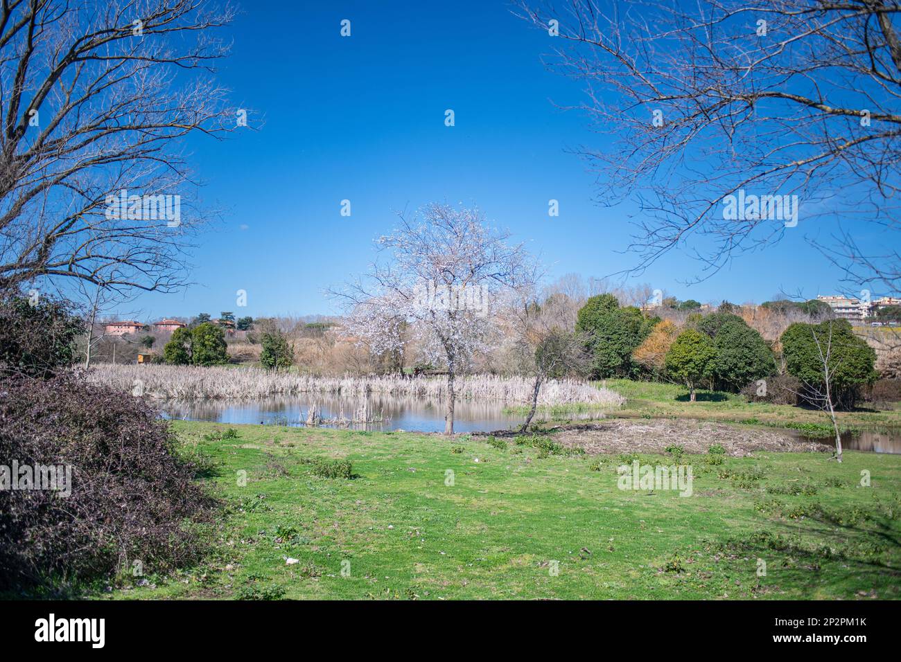 Trekking im appia antica park -Fotos und -Bildmaterial in hoher ...