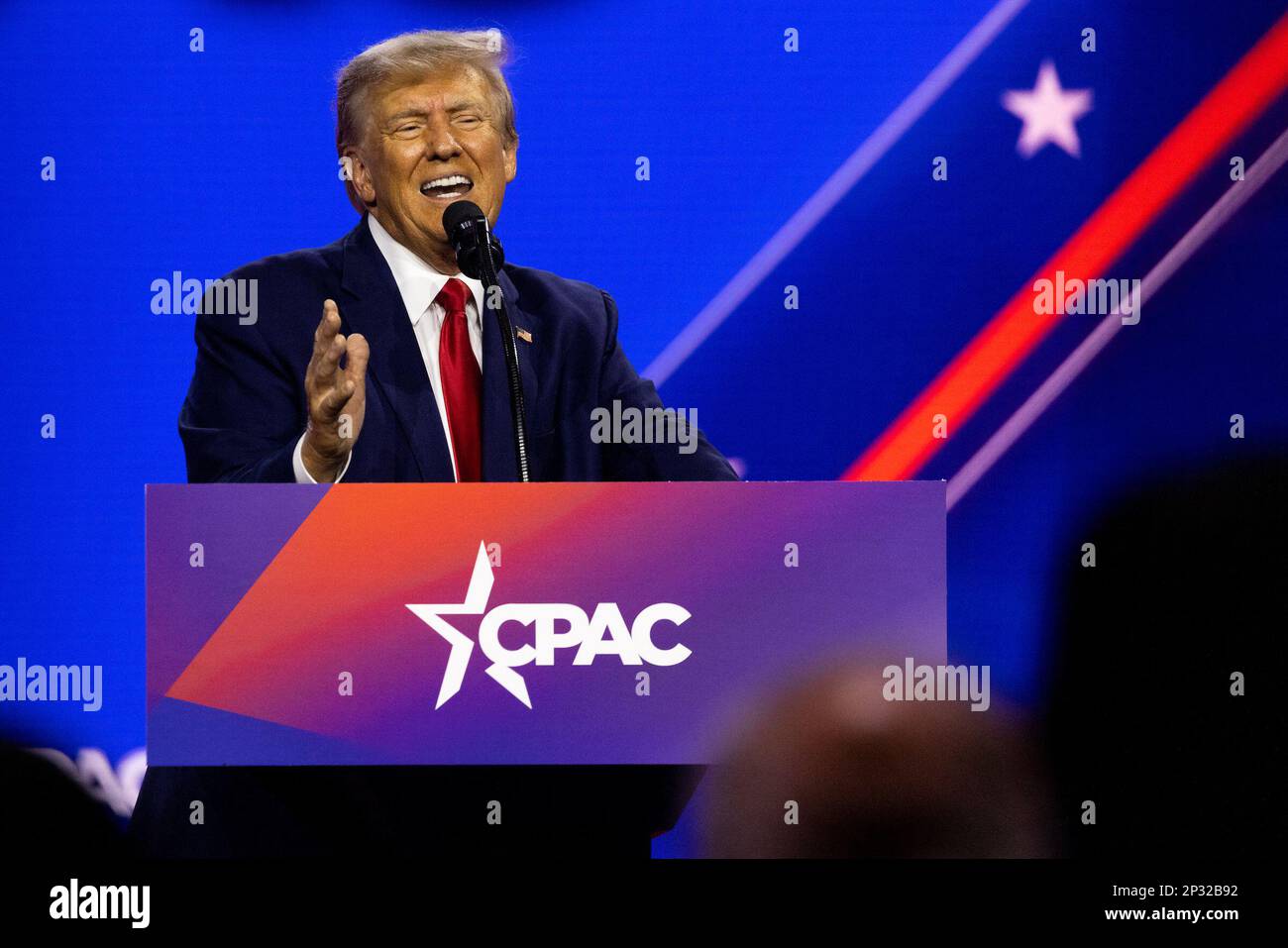 Der ehemalige US-Präsident Donald J. Trump spricht auf der 2023 ...