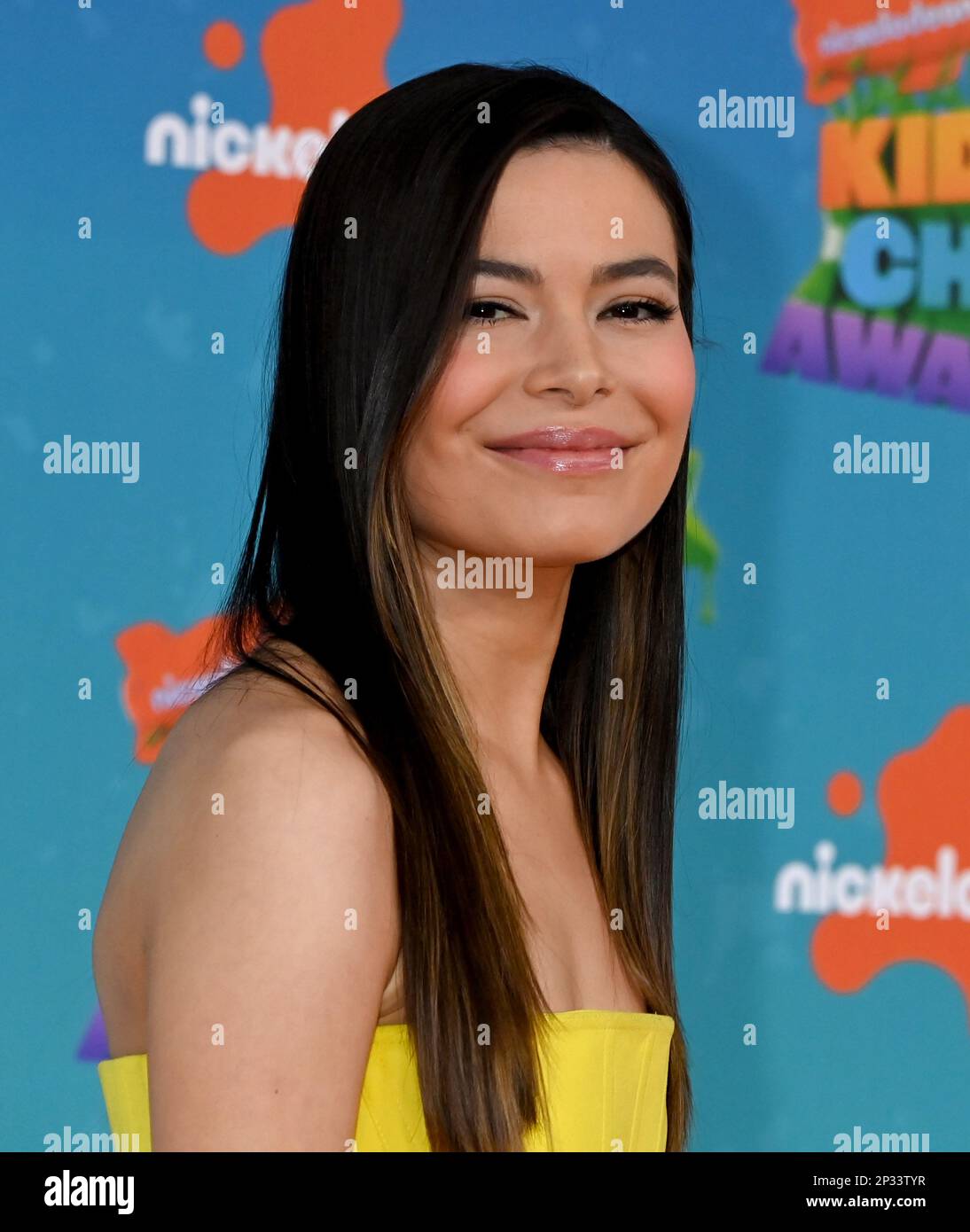 Miranda Cosgrove Kids Choice Awards 2024 Miranda Cosgrove Reveals How