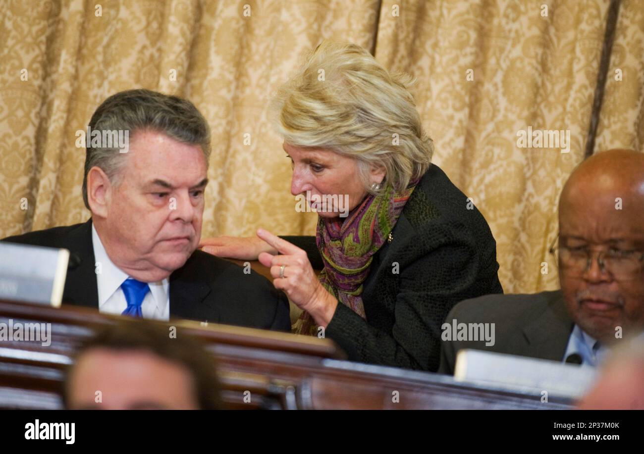 UNITED STATES - FEBRUARY 09: Rep. Jane Harman, D-Calif., has a word ...