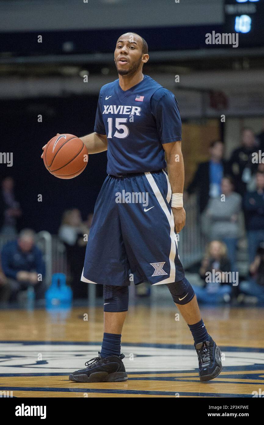 January 10, 2015: Xavier Musketeers guard Myles Davis (15) during the ...