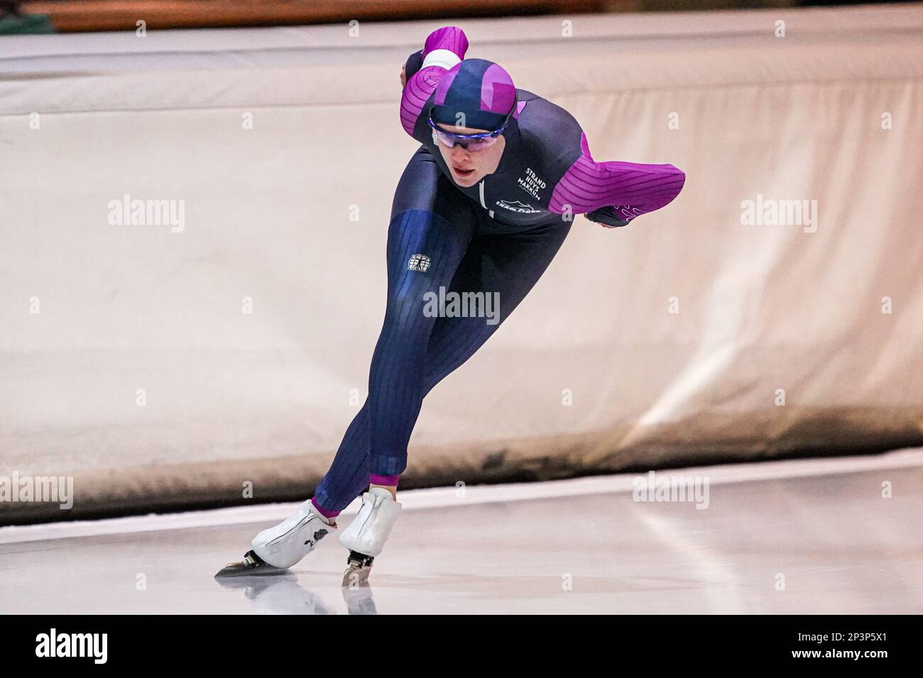 Bernstein duizendstraal -Fotos und -Bildmaterial in hoher Auflösung – Alamy