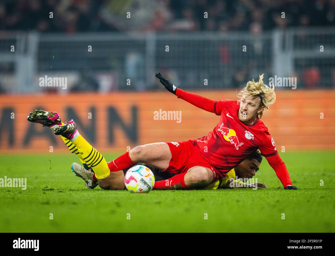 Dortmund, Deutschland. 3. März 2023. Emil Forsberg (RBL), Jude ...