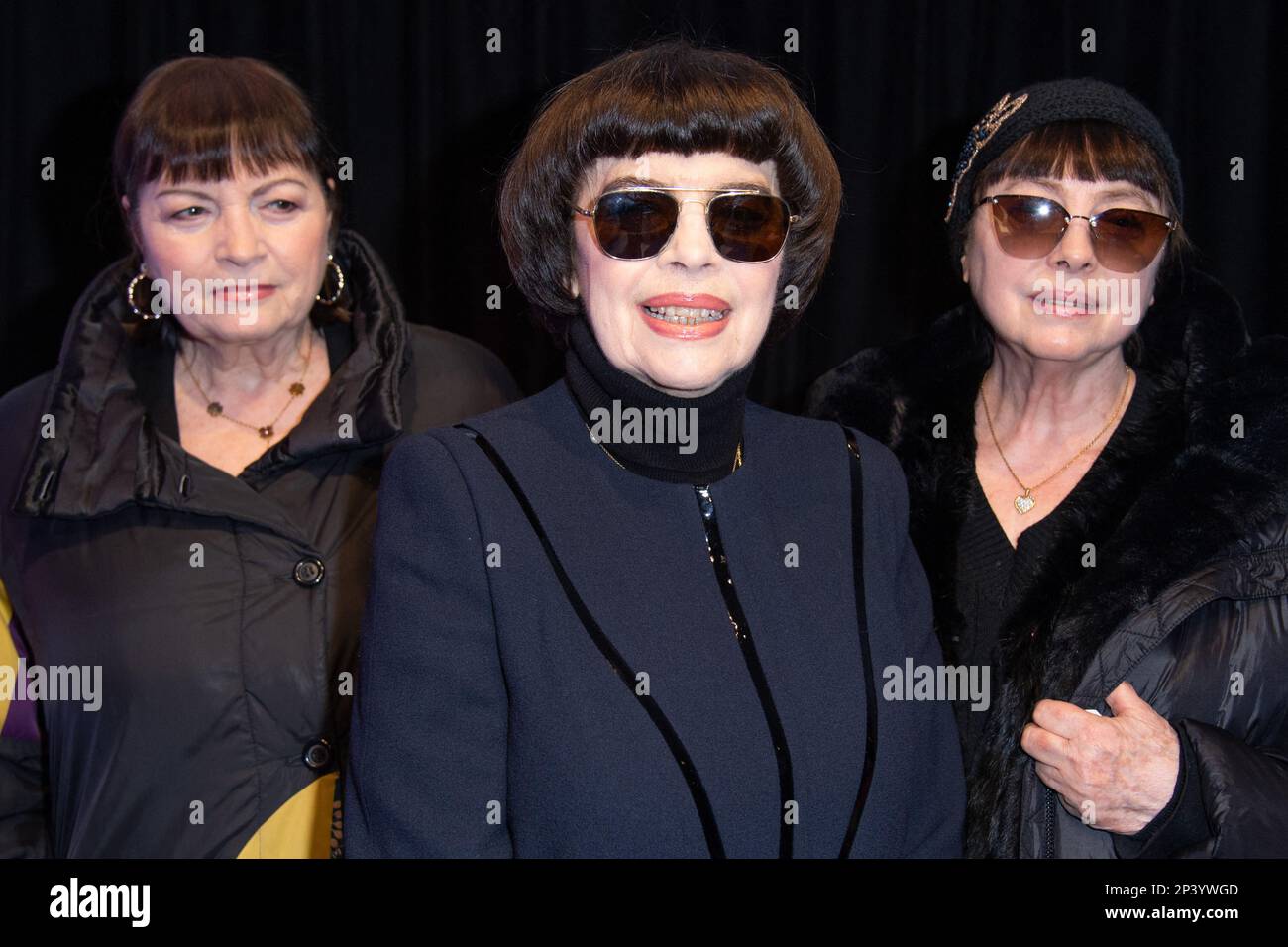 Paris, Frankreich. 05. März 2023. Mireille Mathieu nimmt zusammen mit ...