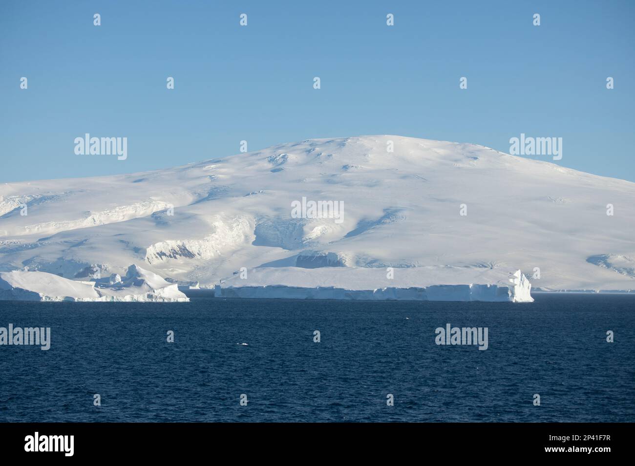 Mount amundsen -Fotos und -Bildmaterial in hoher Auflösung – Alamy