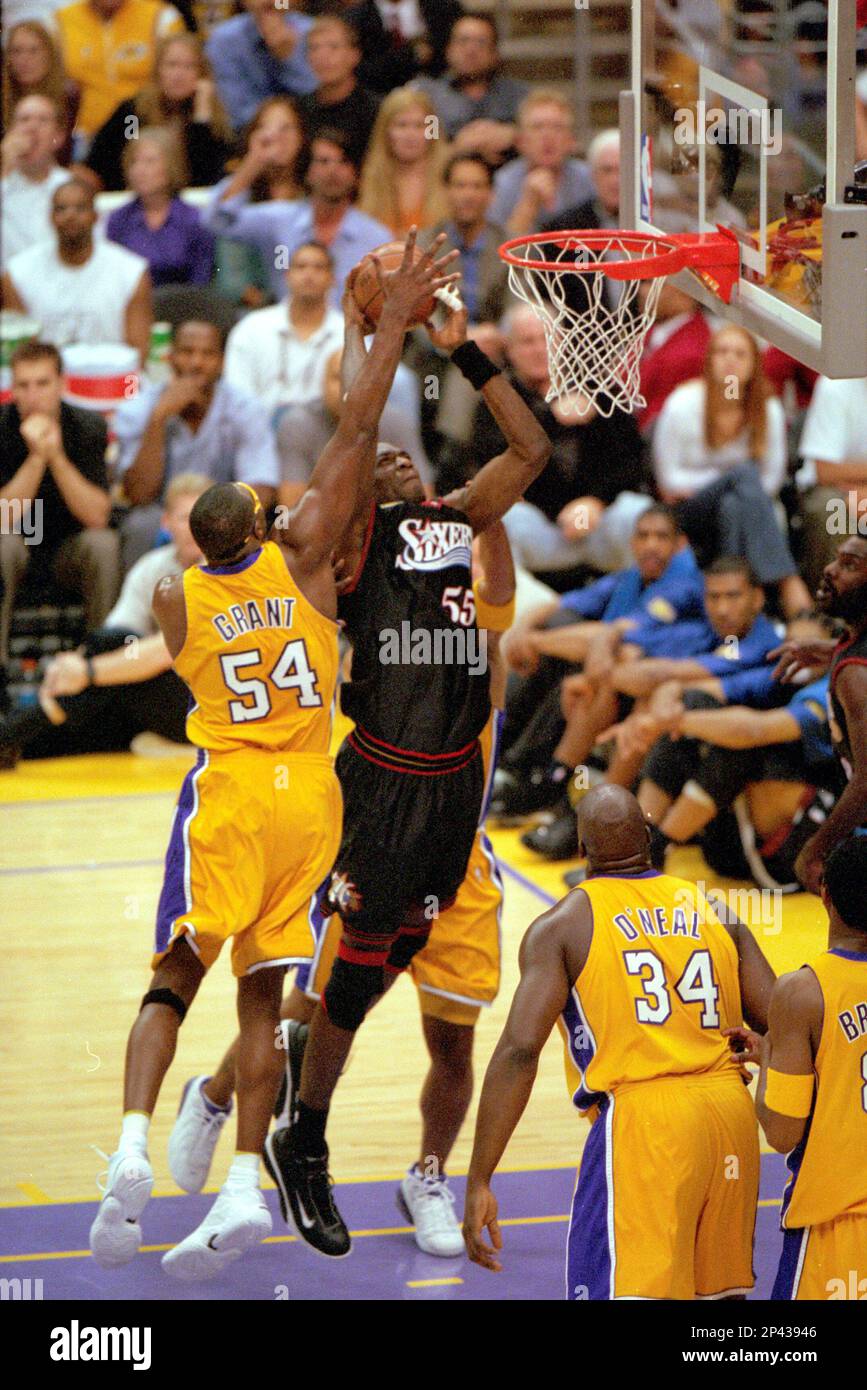 June 8, 2001; Horace Grant of the Los Angeles Lakers tries to block a ...