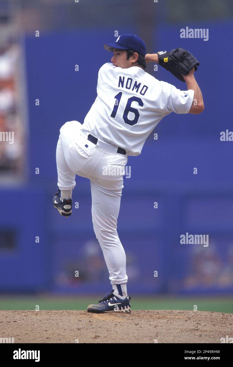 Los Angles Dodgers Hideo Nomo(16) in action during a game at Dodgers Stadium in Los Angeles ...