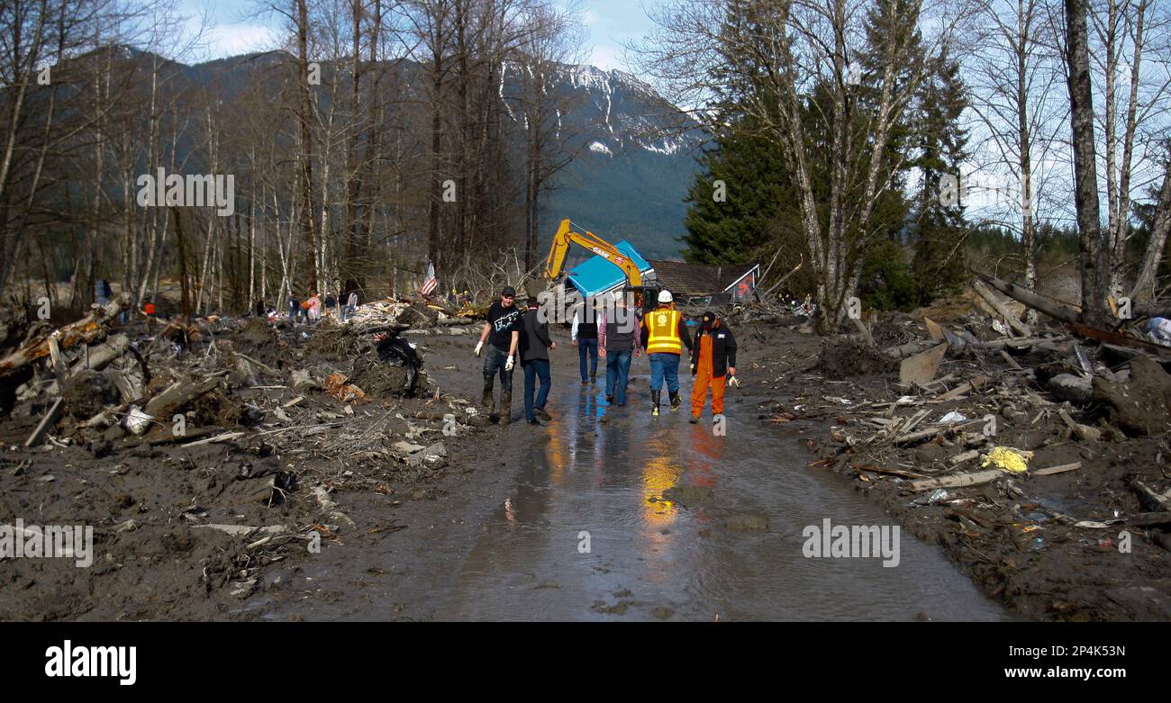 In Oso, Wash., Monday, March 24, 2014,Washington Gov. Jay Inslee and a ...