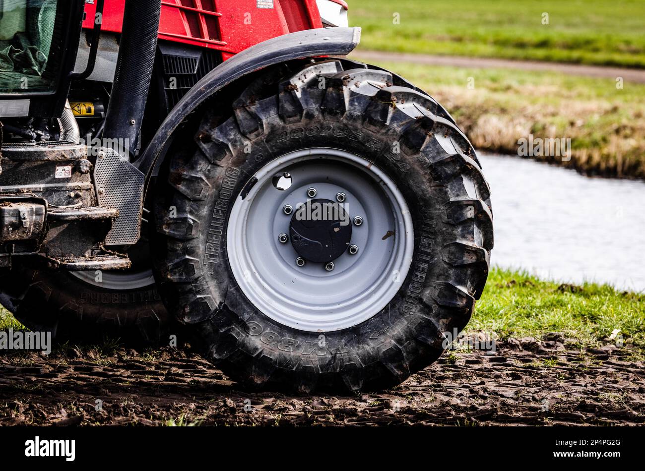 DER ALTE ALBLAS - Ein Bauer düngt sein Land. Klima- und ...