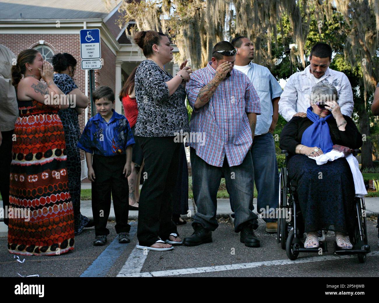 Family and friends of Jeffery Bush, including his brother Jeremy ...