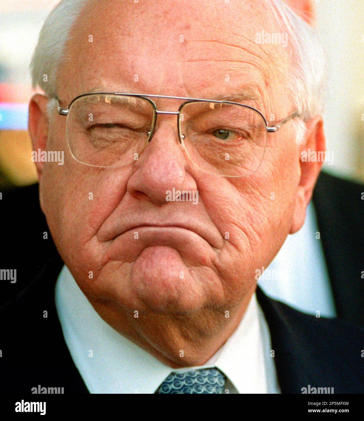In this May 14, 2002 photo, Illinois Gov. George Ryan reacts to a ...