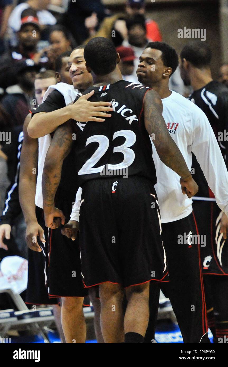 Wednesday January 18 2012: Storrs,CT.Cincinnati Bearcat guard/forward ...