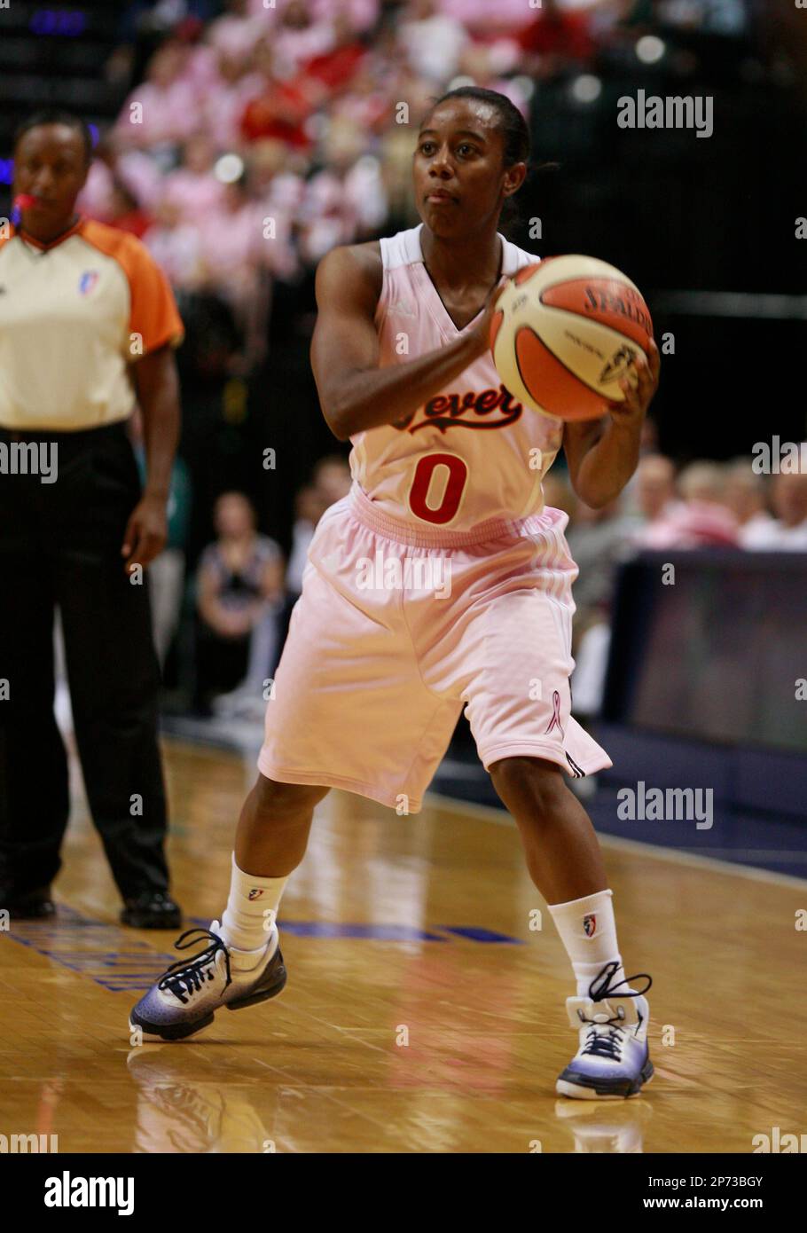 Aug 13, 2011: Indiana Fever guard Shannon Bobbitt (0) passes the ball ...