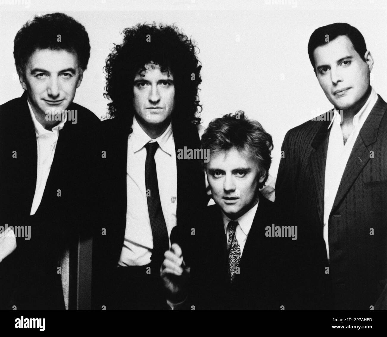 ARCHIV: Members of rock band Queen from left to right are John Deacon ...