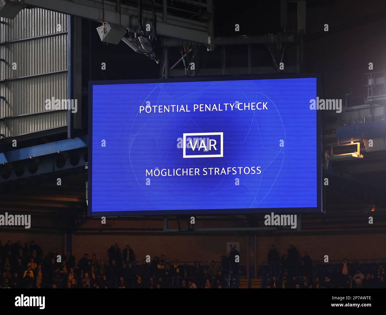 Var penalty -Fotos und -Bildmaterial in hoher Auflösung – Alamy