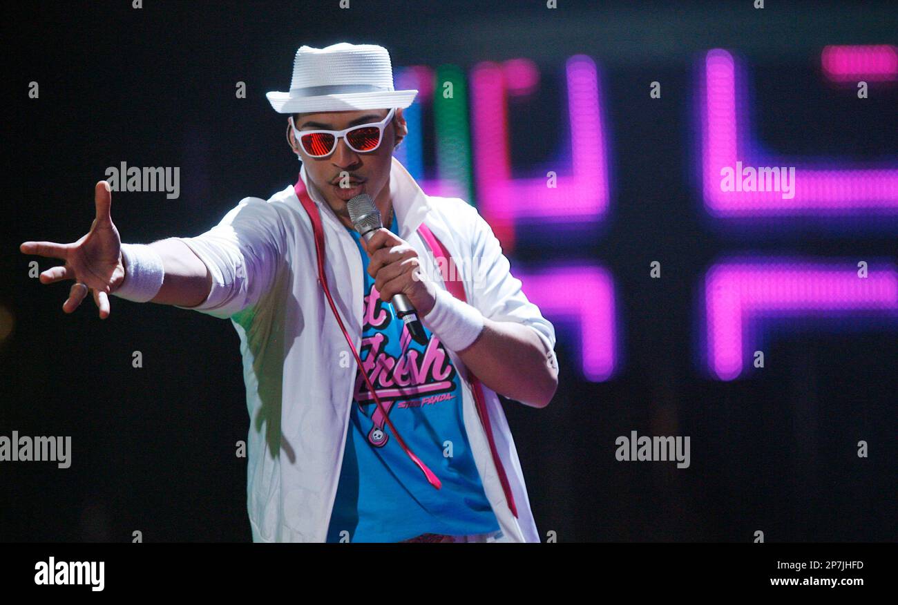 Mehrzad Marashi singt am Samstagabend, 6. Maerz 2010, bei der ...