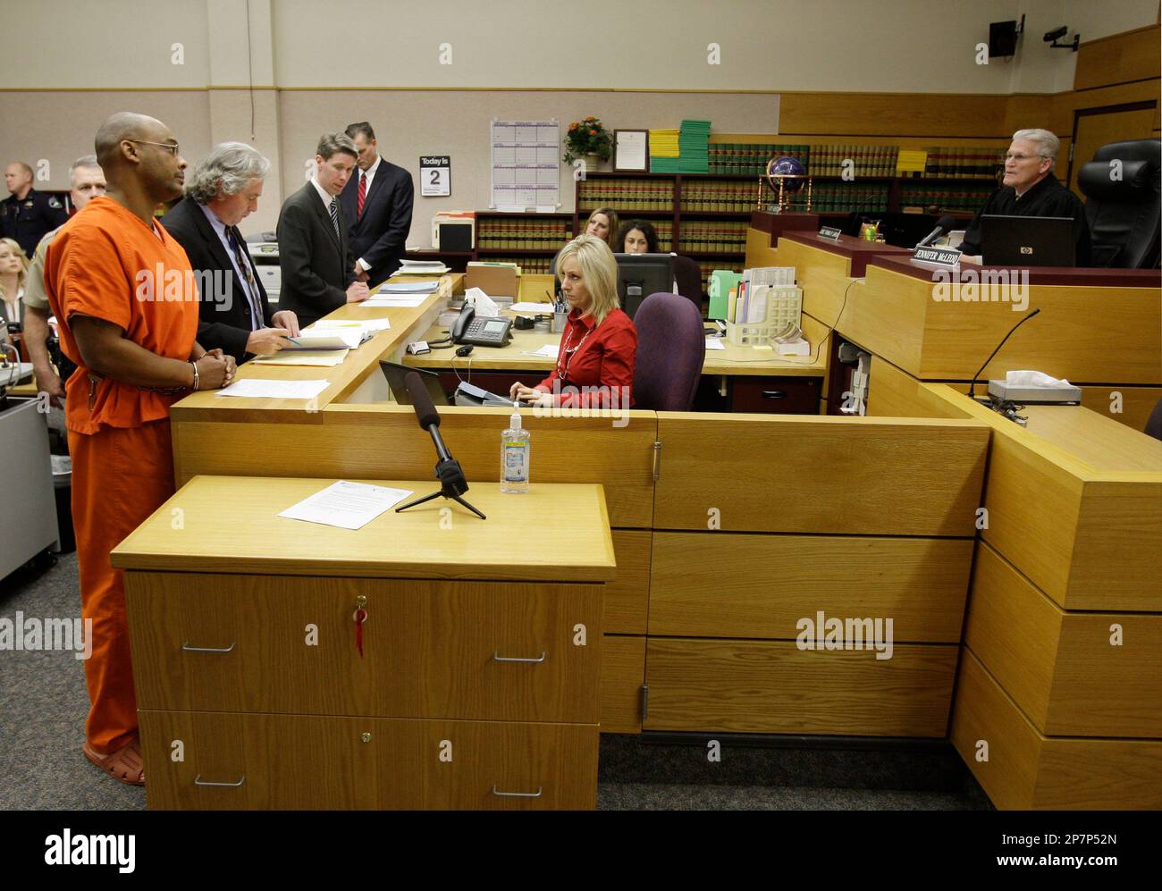 Darcus Allen, left, who is accused of driving Maurice Clemmons away ...