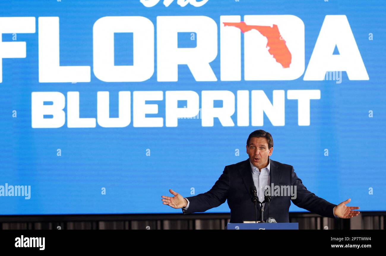 Der Gouverneur und wahrscheinlich der republikanische ...