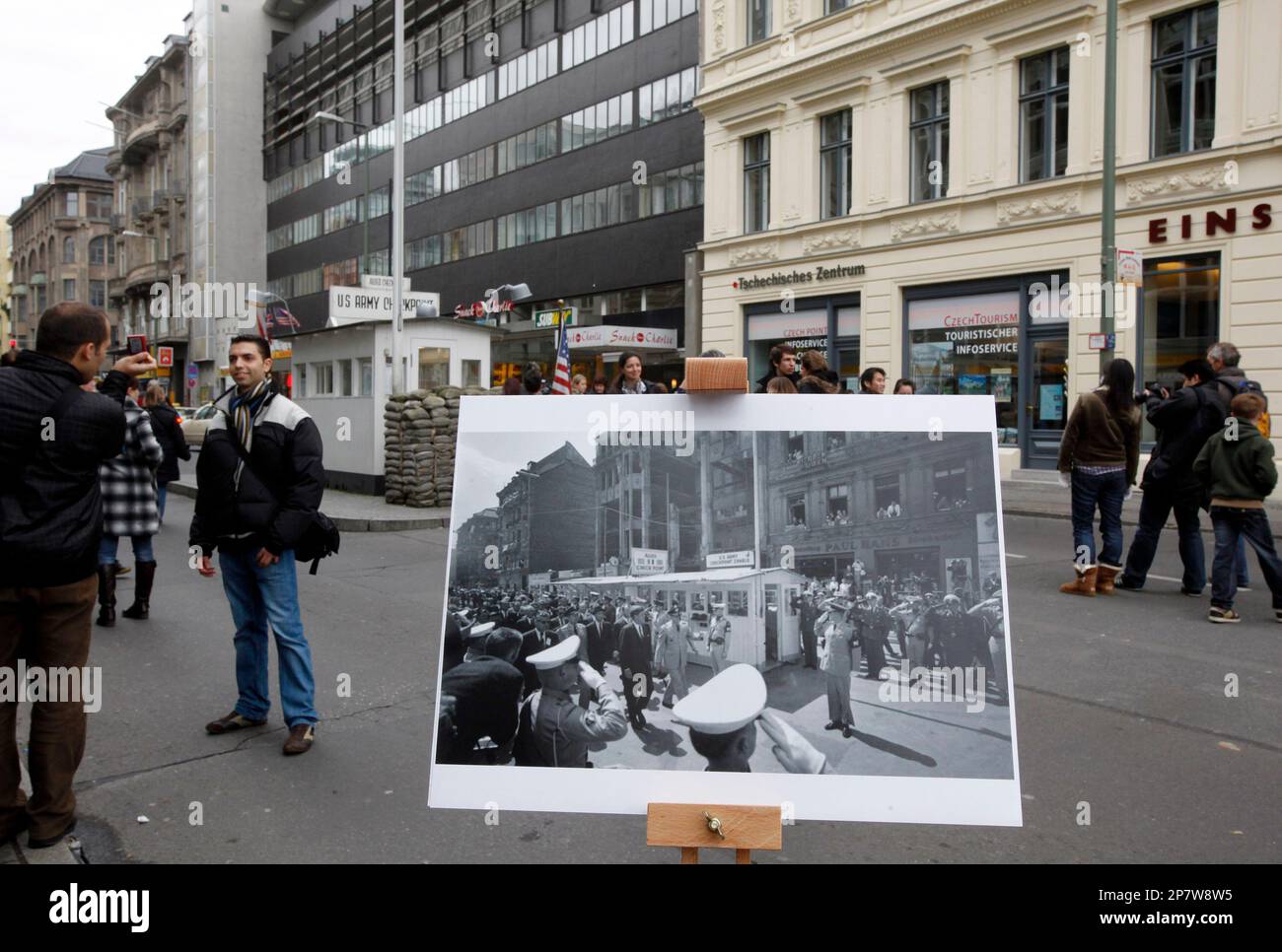 PICTURE PACKAGE OF NINE PHOTOS SHOWING THE SITUATION ON HISTORIC SPOTS ...