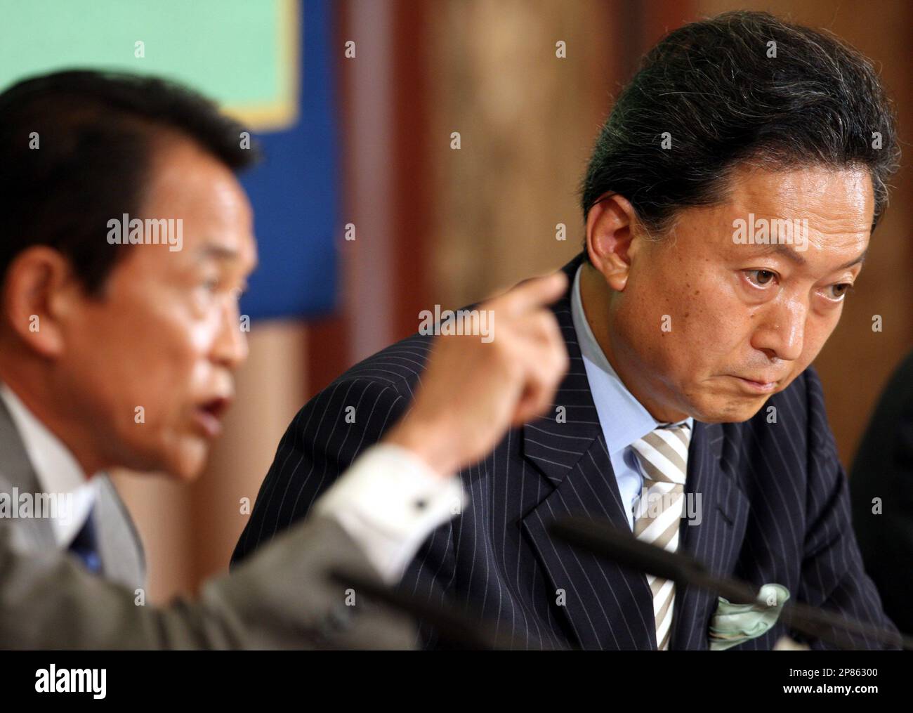 Yukio Hatoyama, right, the leader of Japan's major opposition ...