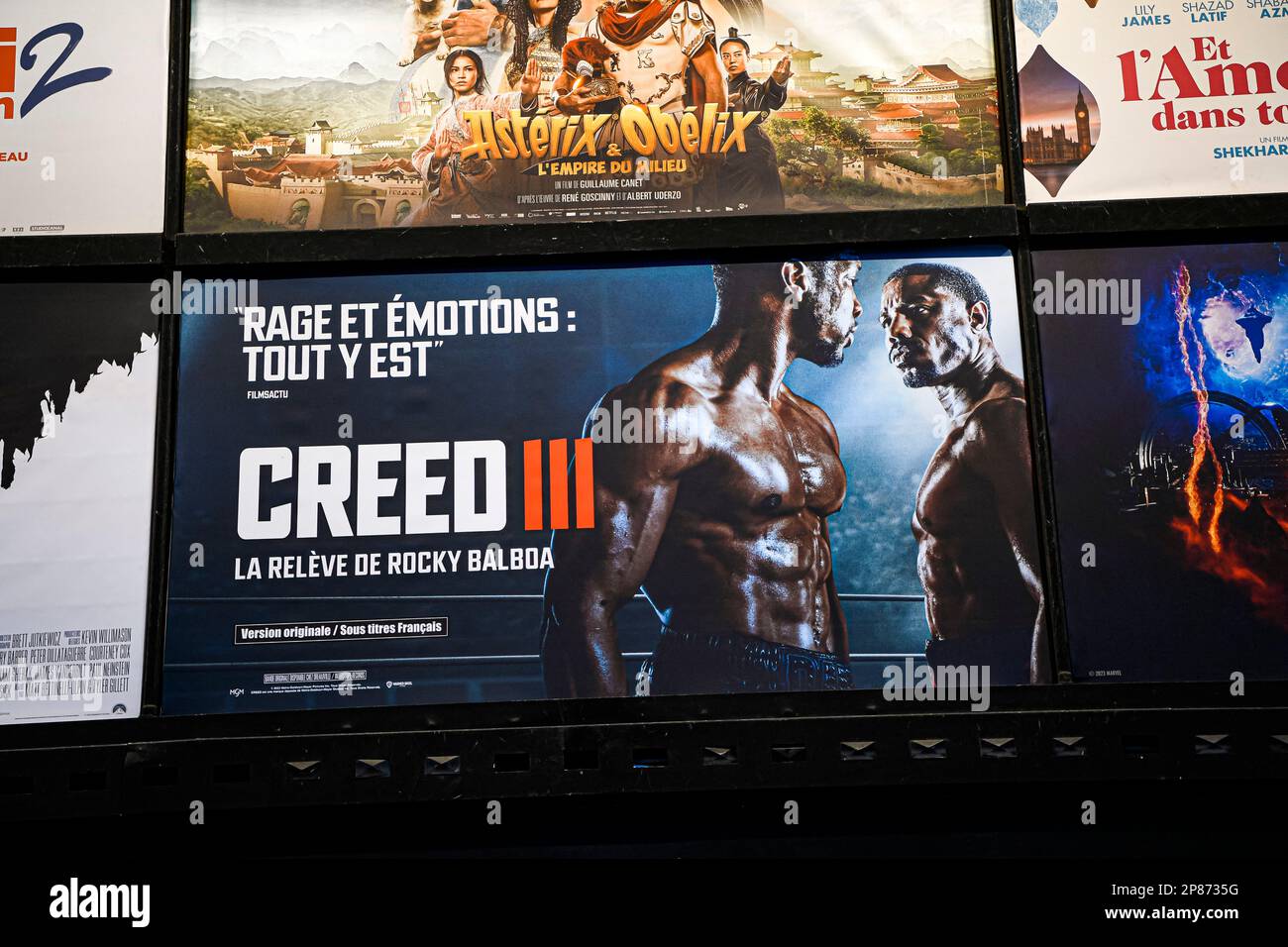Abbildung zeigt den Film Creed III (3) vor dem Kino Gaumont Champs ...