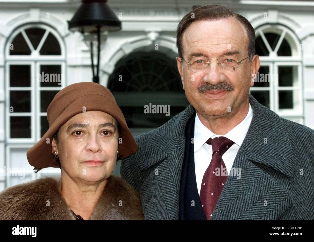 ARCHIV - Die Schauspieler Monica Bleibtreu in der Rolle von Katia Mann ...