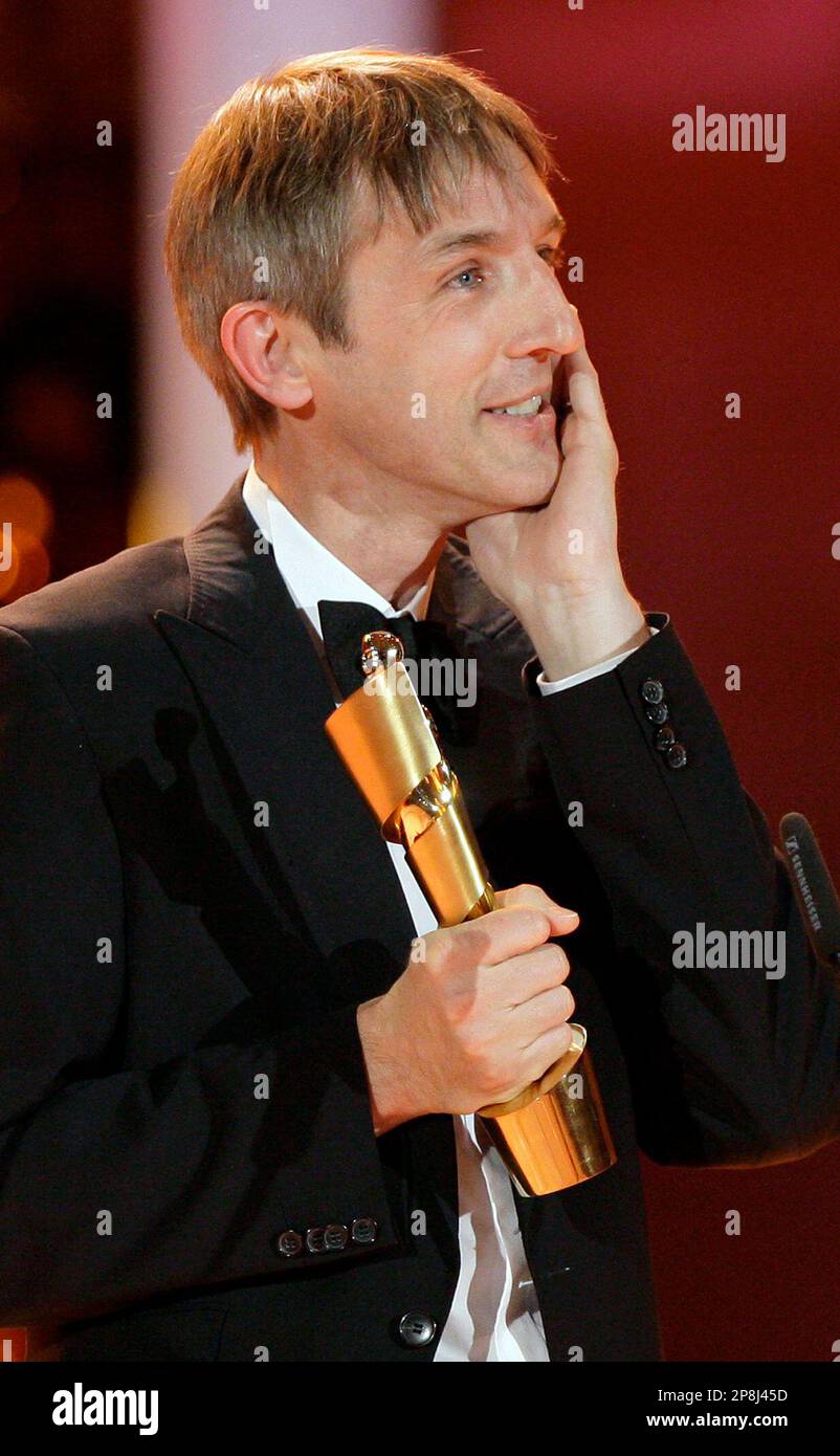 Die Schauspieler Andreas Schmidt erhaelt am Freitag, 24. April 2009, in ...