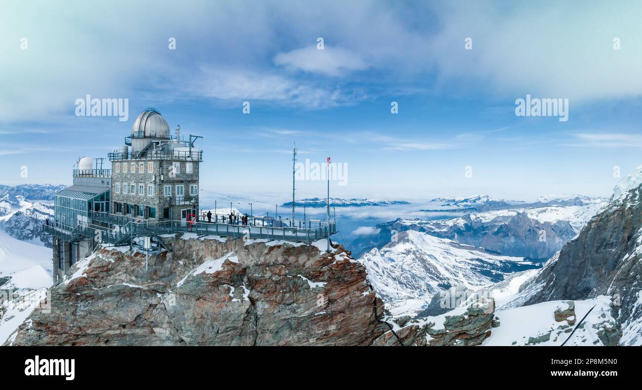 Panoramablick auf das Sphinx Observatorium auf dem Jungfraujoch - Dach Europas Stockfotografie ...