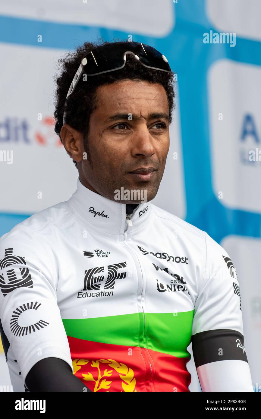Porträt von Merhawi Kudus vom Team EF Education EasyPost. Die Faun ...