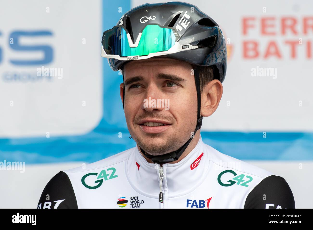 Porträt des Reiters Ryan Gibbons von Team UAE Emirates. Die Faun ...
