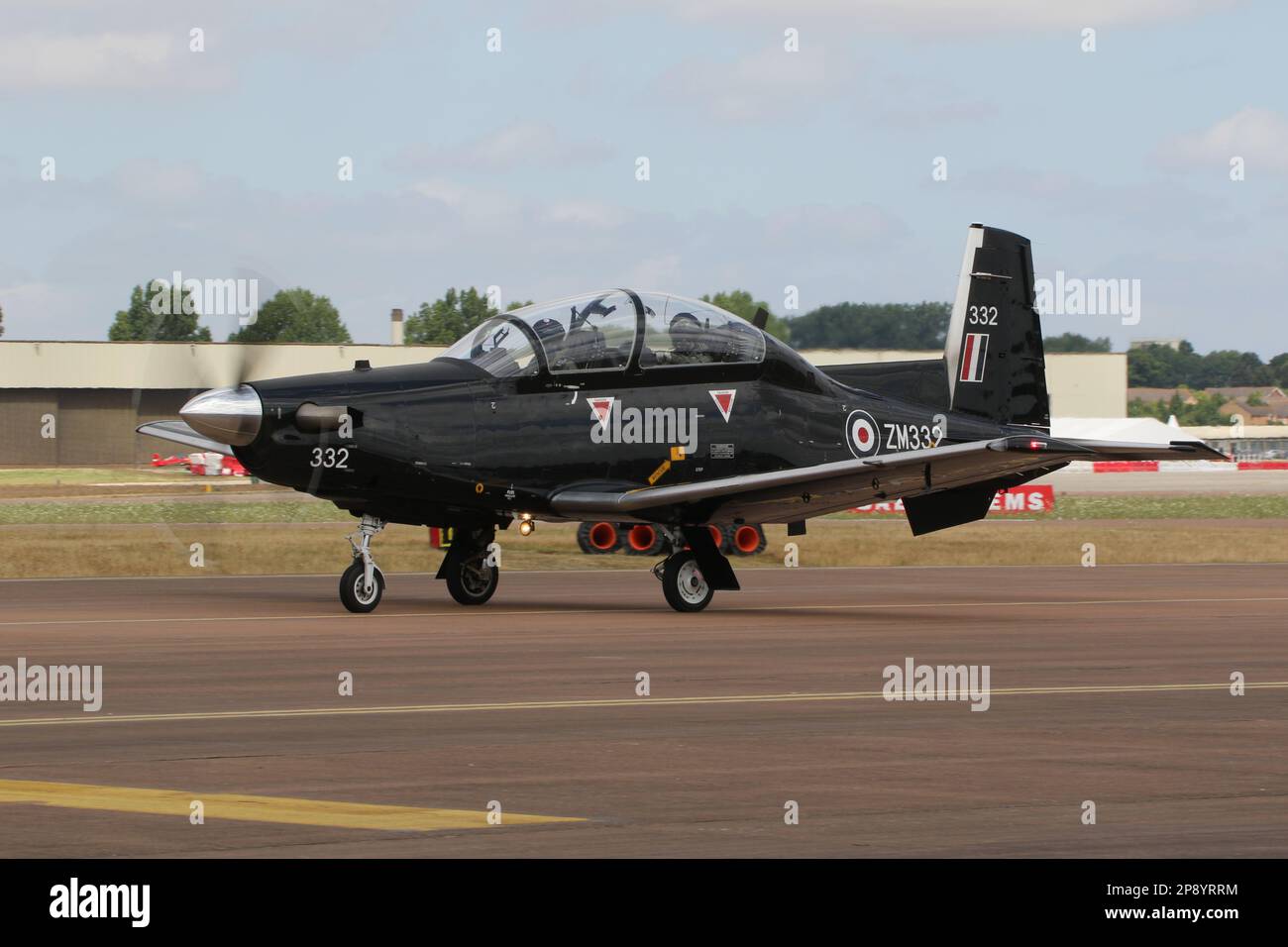 ZM332, ein Beechcraft Texan T1, der von der Royal Air Force (RAF ...