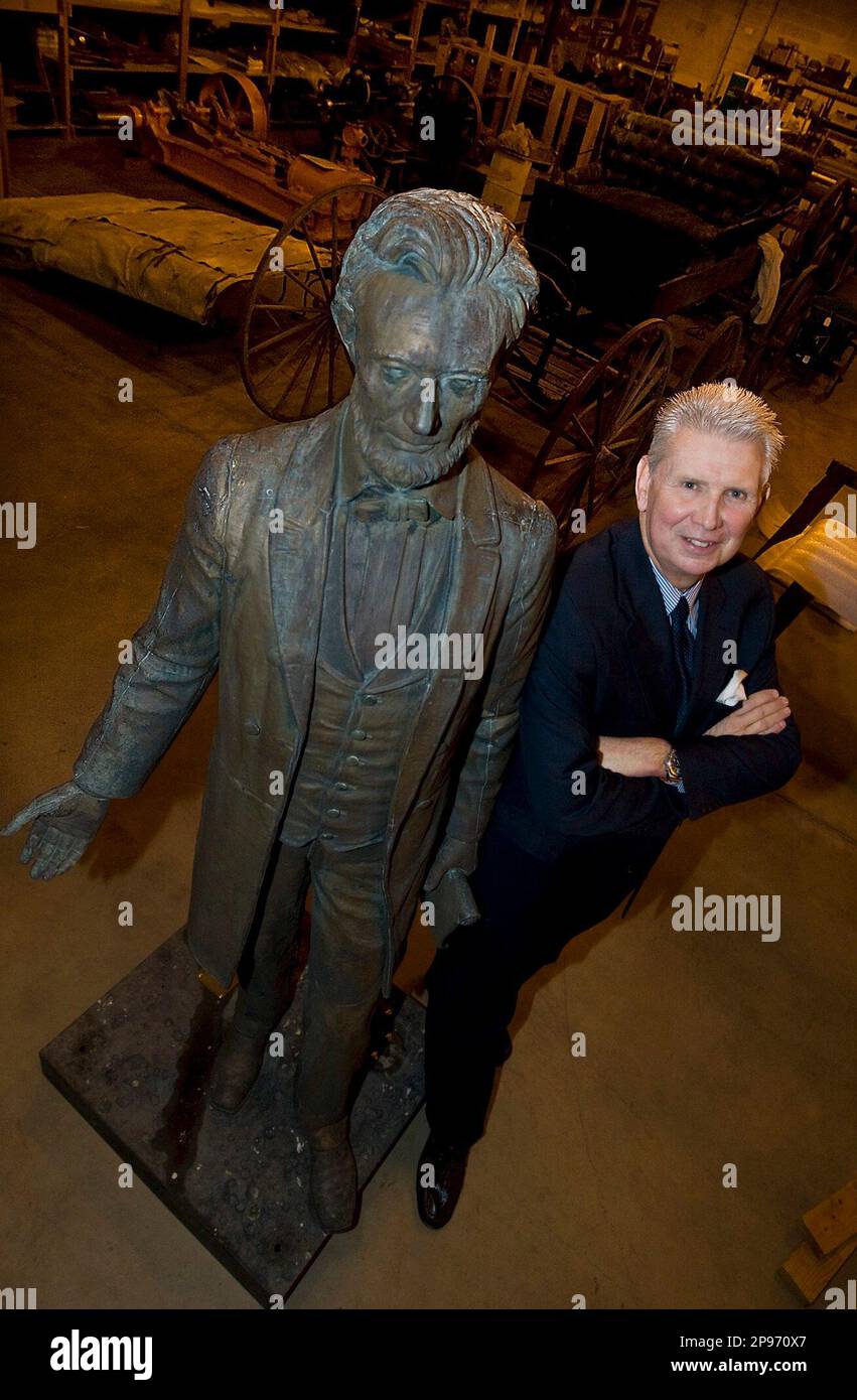 ** FOR WEEKEND RELEASE, JAN. 31 - FEB. 1 & THEREAFTER ** David Leroy ...