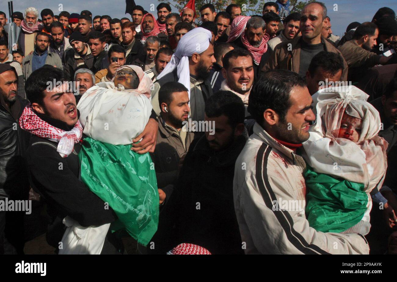 ** EDS NOTE GRAPHIC CONTENT ** The bodies of two of the children of ...