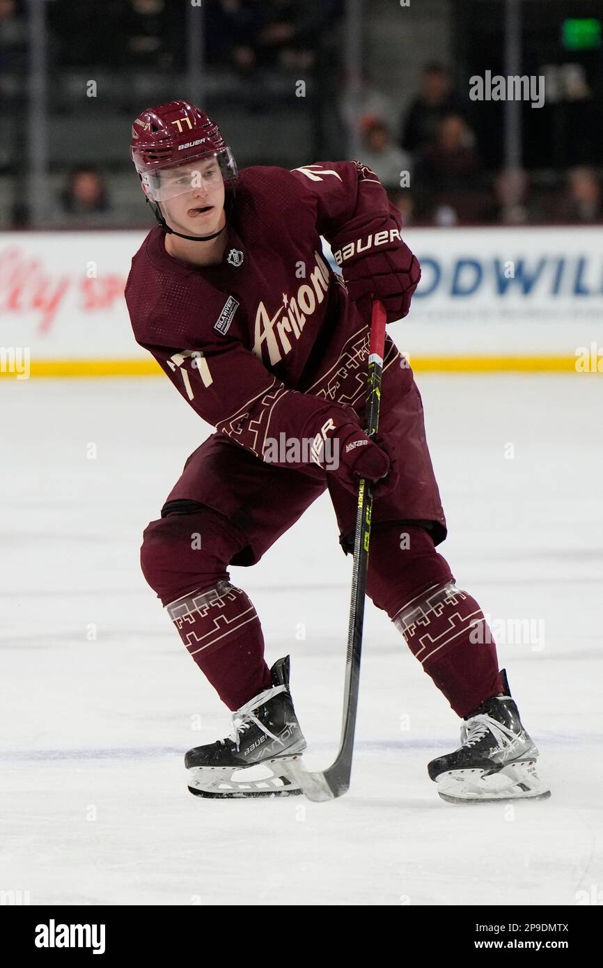 Arizona Coyotes defenseman Victor Soderstrom (77) in the first period ...