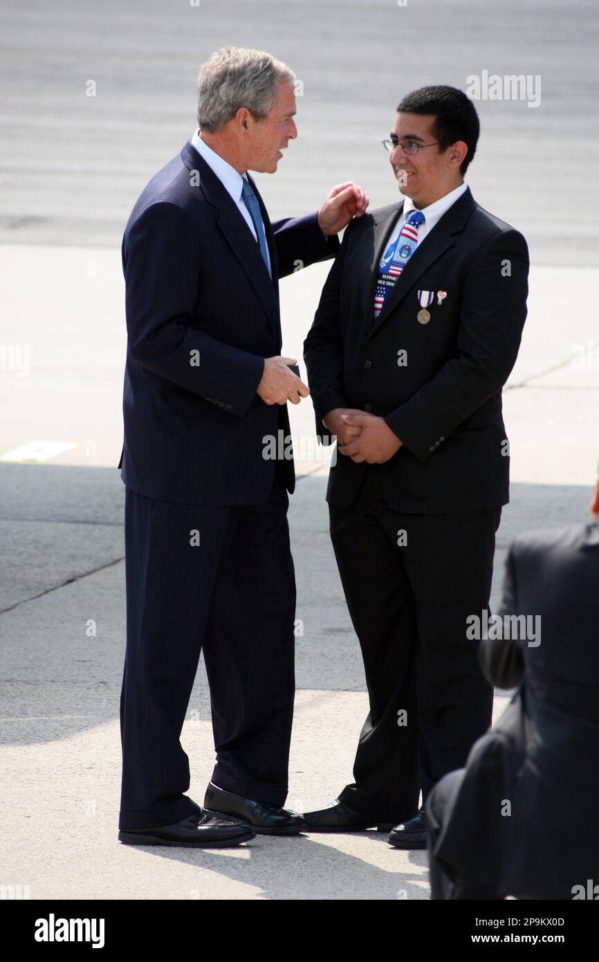 President Bush talks with Joe Rizzolo of Paramus, N.J. upon his arrival ...