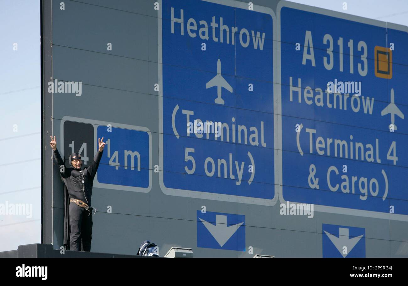 A member of the protest group Fathers for Justice, dressed as the ...
