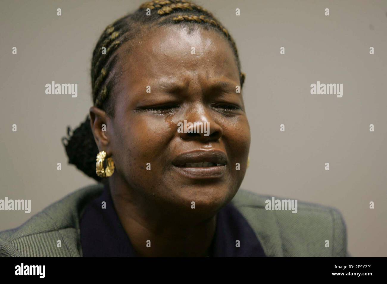 Renee Woody, mother of Dymia Janae Woody, breaks down as she talks ...