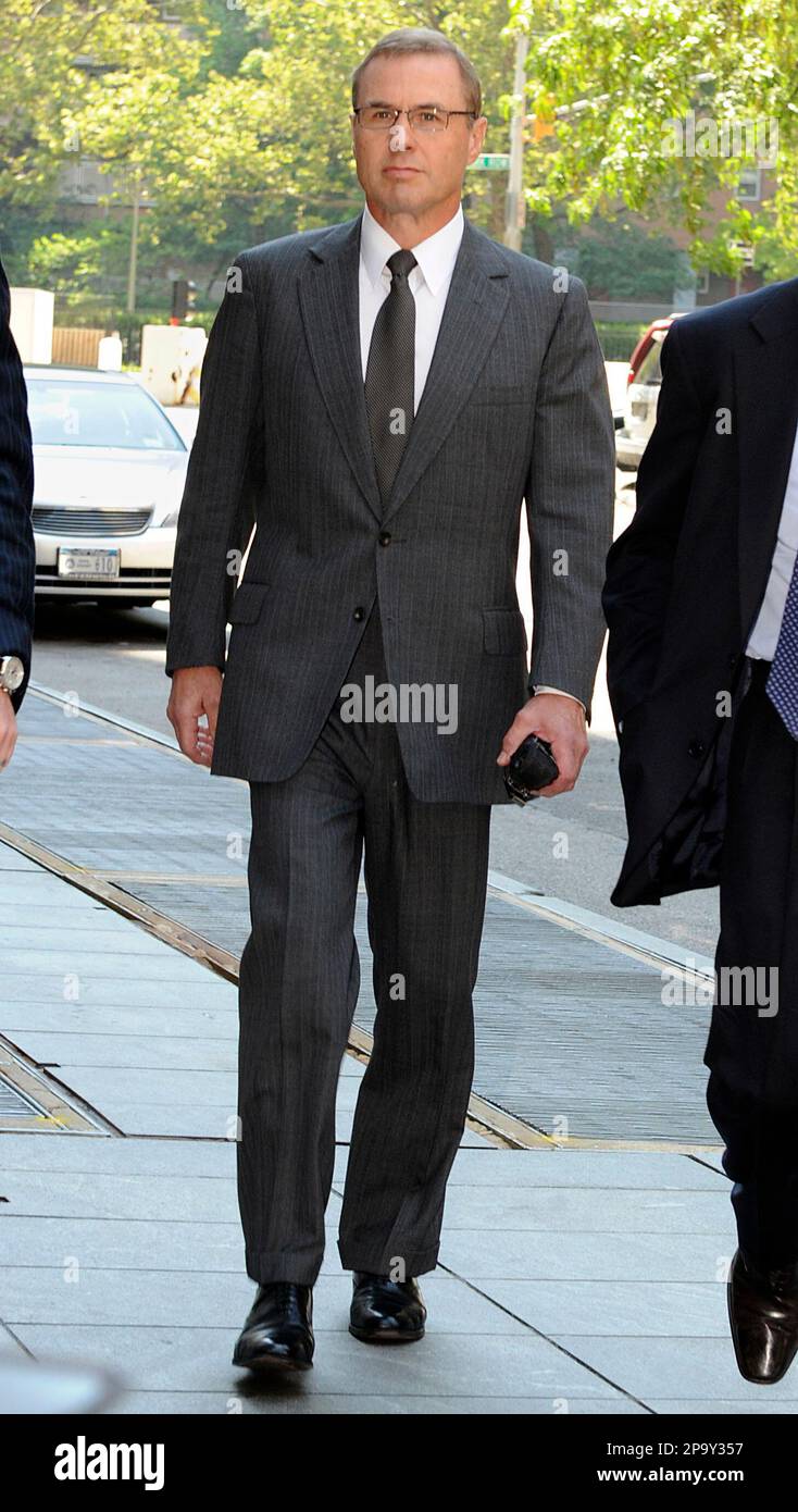 Brokerage giant Refco Inc.'s former chief executive Phillip Bennett ...