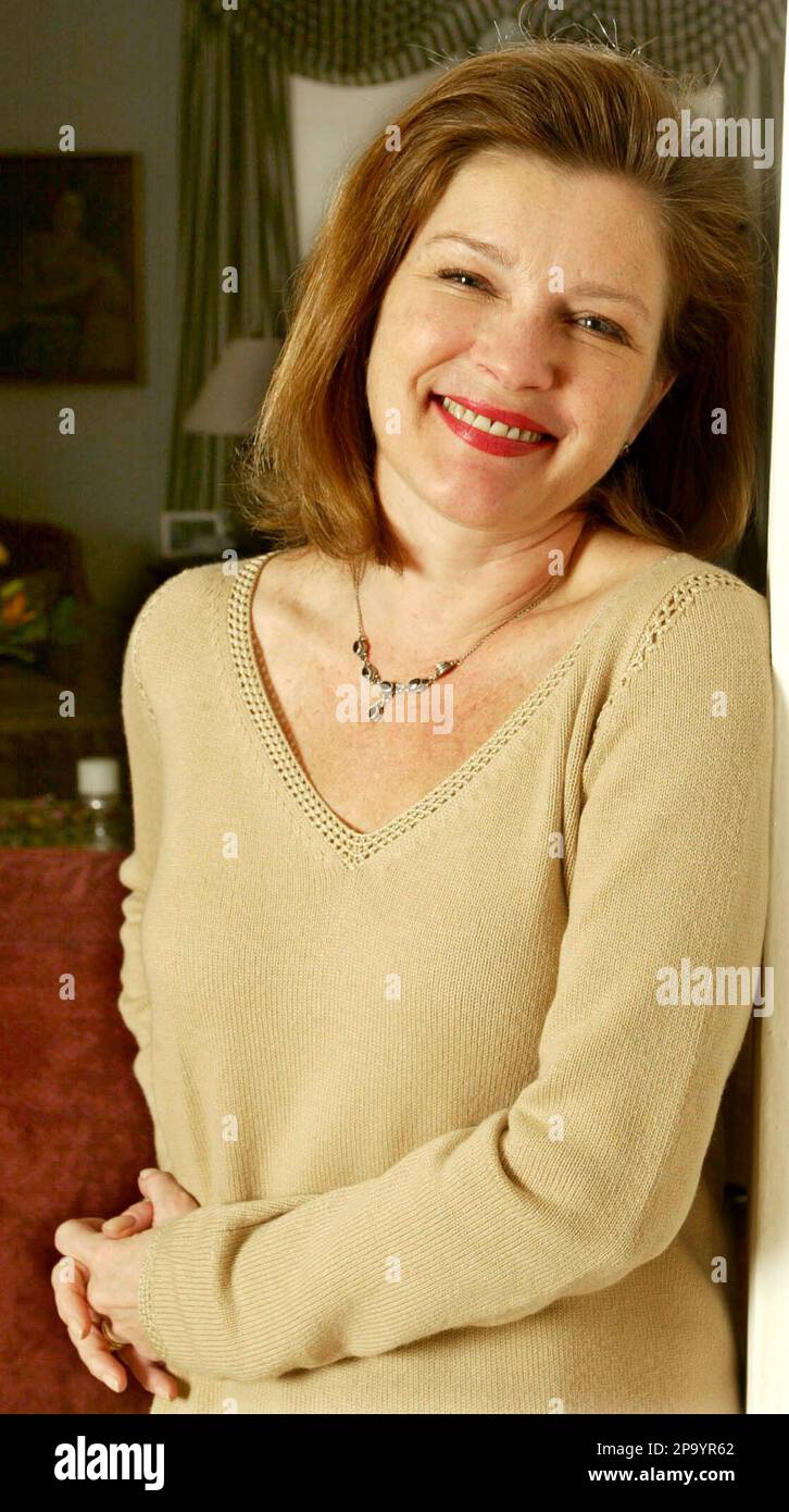 ** FILE ** In this Feb. 26, 2003 file photo, actress Kate Mulgrew is ...