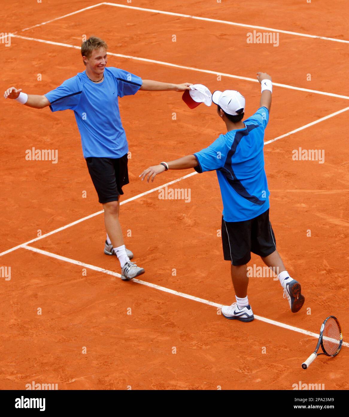Finland's Henri Kontinen, left, and Indonesia's Christopher Rungkat ...