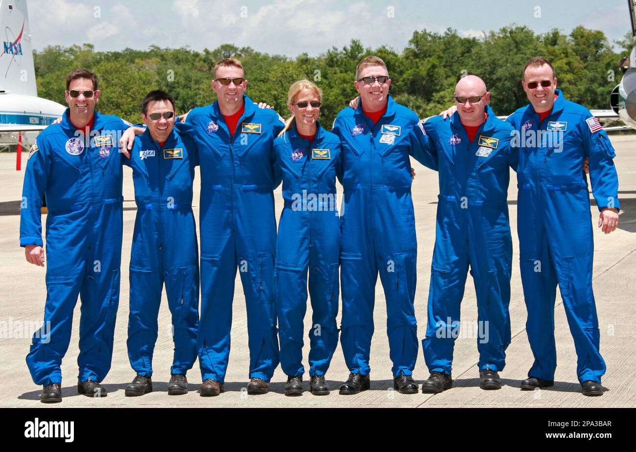 Space shuttle Discovery crew members, mission specialists Greg ...