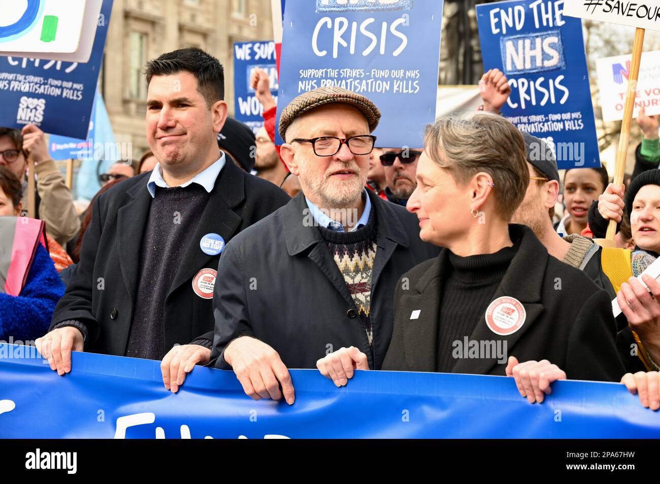 London, Großbritannien. Jeremy Cornyn Abgeordneter, Richard Burgon ...