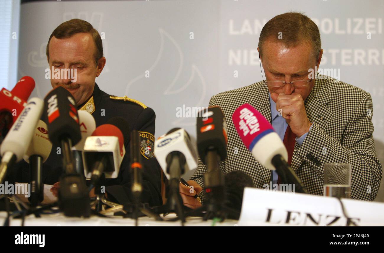 District governor Hans Heinz Lenze, right, and Franz Prucher, head of ...